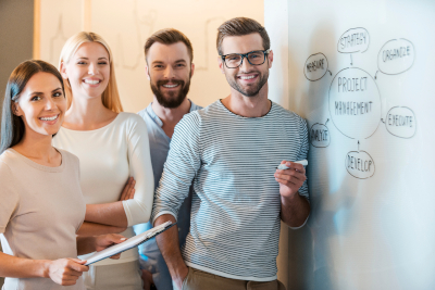 Showing someone around the office – Woospeak E-learning